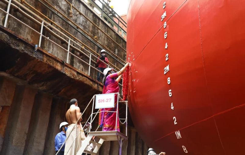5 Vessels Launched Simultaneously At Cochin Shipyard - The Marine Learners